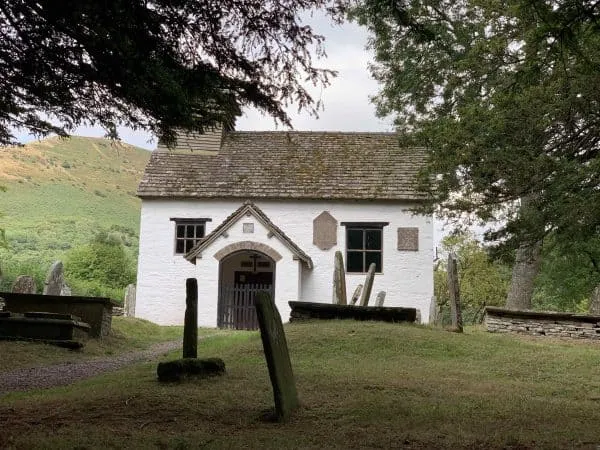 A Guide To Walking Hay Bluff: 4 Routes To The Summit – Wandering Welsh Girl