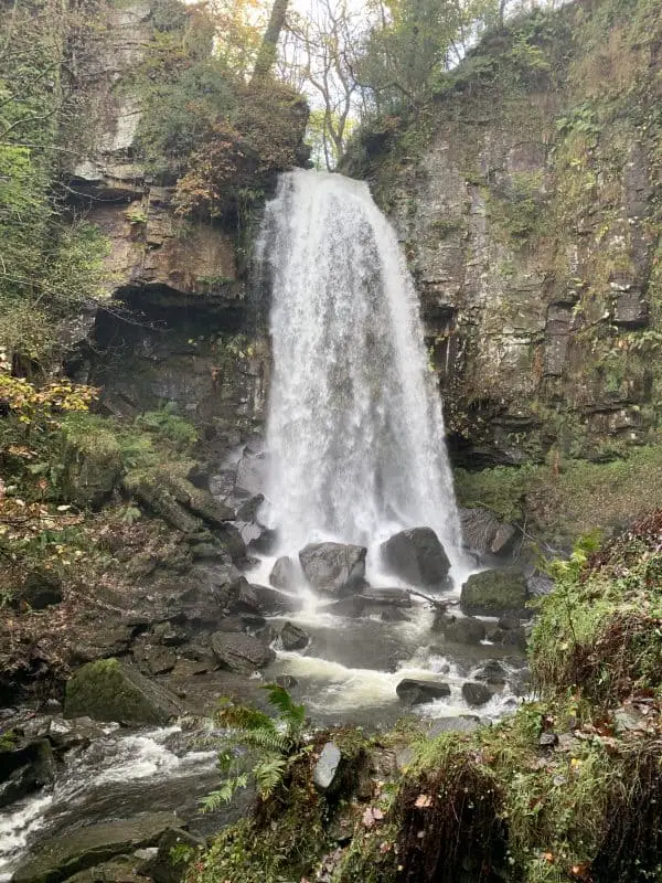19 Beautiful Waterfalls In Wales You Need To Visit – Wandering Welsh Girl