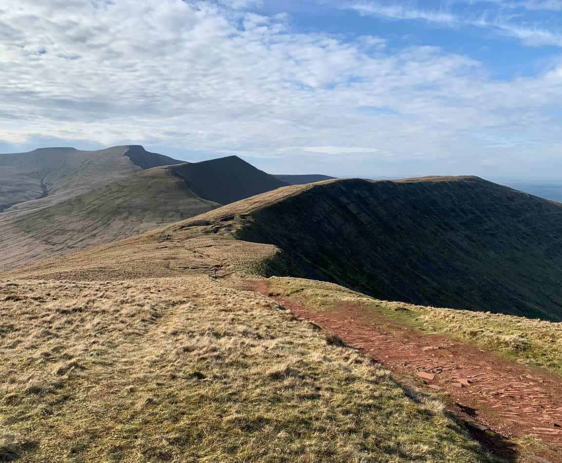 Hiking The Pen y Fan Horseshoe: A Complete Guide (With Maps & Video ...