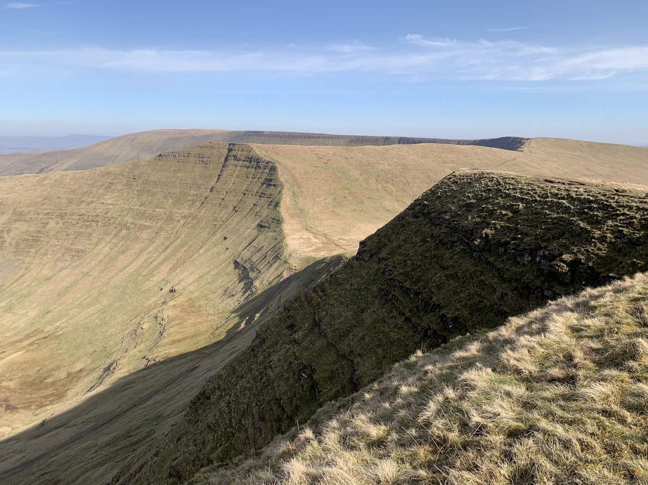 Hiking The Pen y Fan Horseshoe: A Complete Guide (With Maps & Video ...