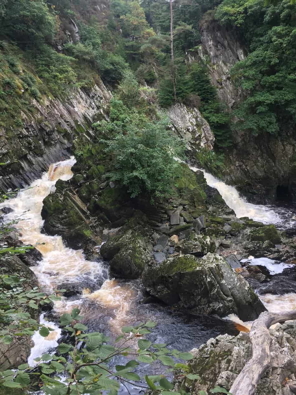 7 Beautiful Waterfalls In Eryri (Snowdonia) – Wandering Welsh Girl